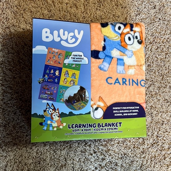 Bluey | Other | Bnwt Rare Super Soft Bluey Xl Learning Blanket And ...